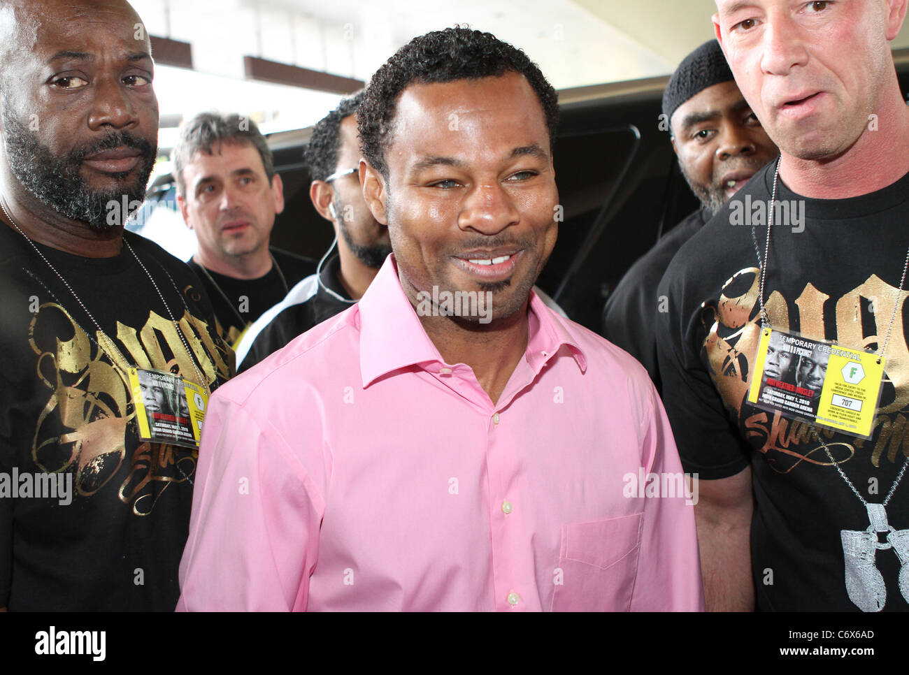 WBA Champion 'Sugar' Shane Mosley arrives at the MGM Grand Hotel and ...