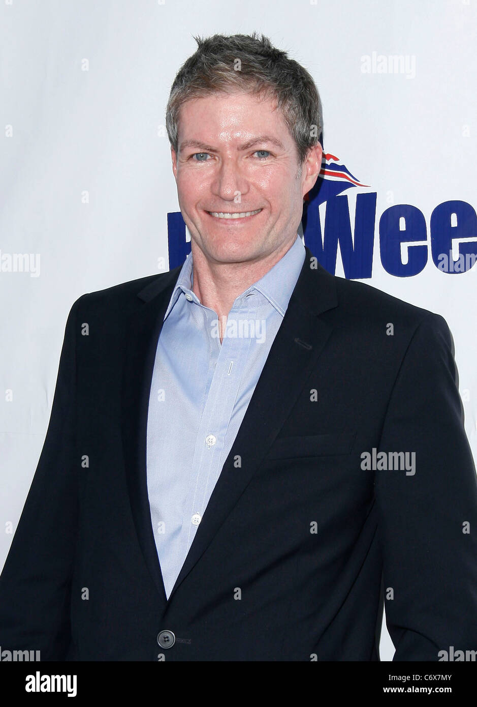 Dr. Frank Ryan Genlux Britweek Fashion Designer of the Year Award and ...
