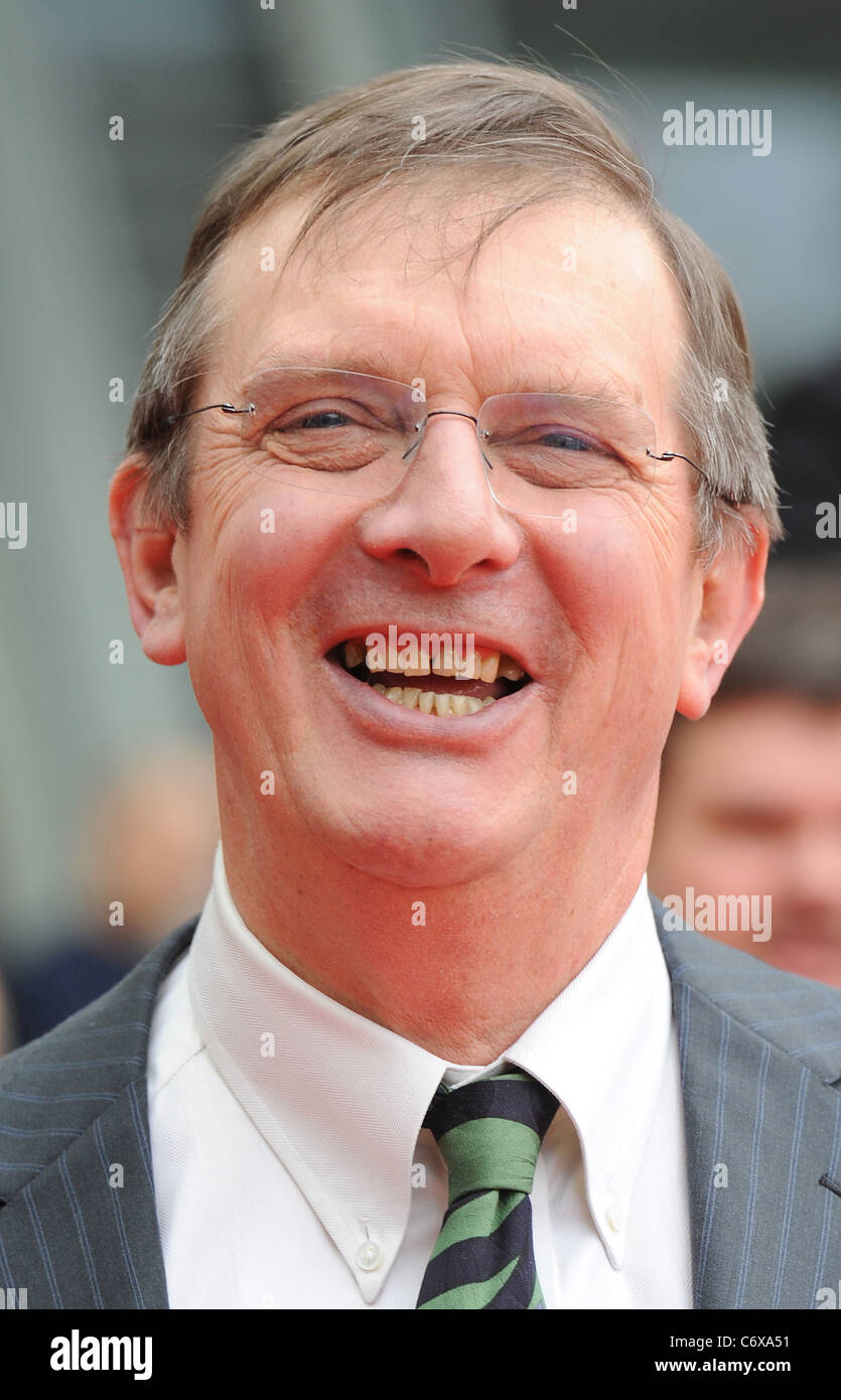 Mike newell prince of persia hi-res stock photography and images - Alamy