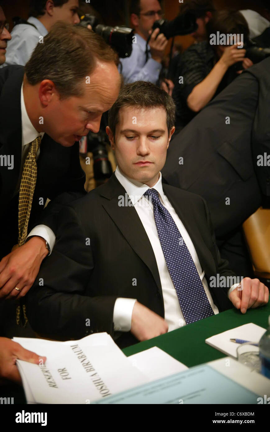 Former managing director hi-res stock photography and images - Alamy