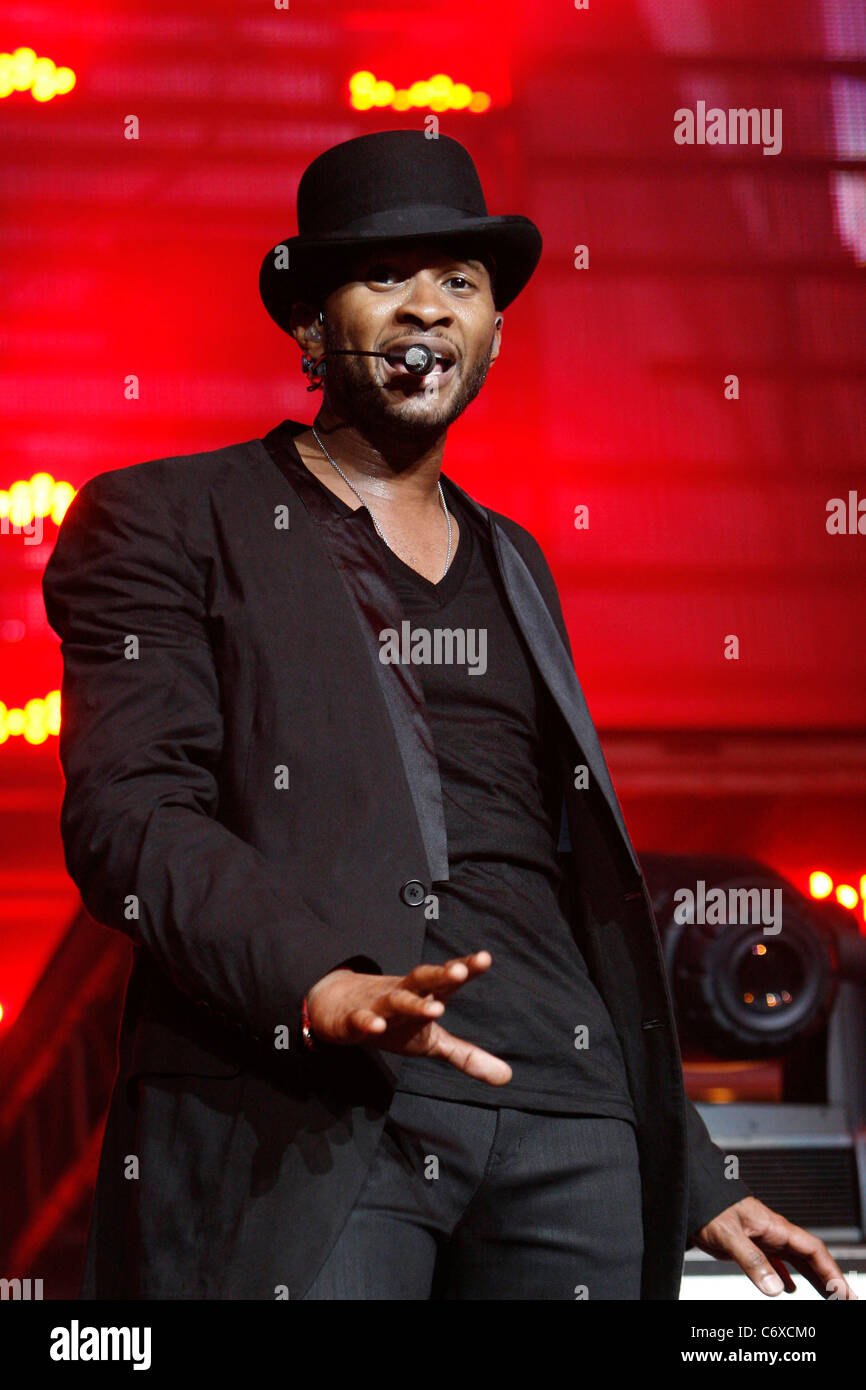 Usher KIIS FM's 2010 Wango Tango Concert - held at Staples Center Los ...
