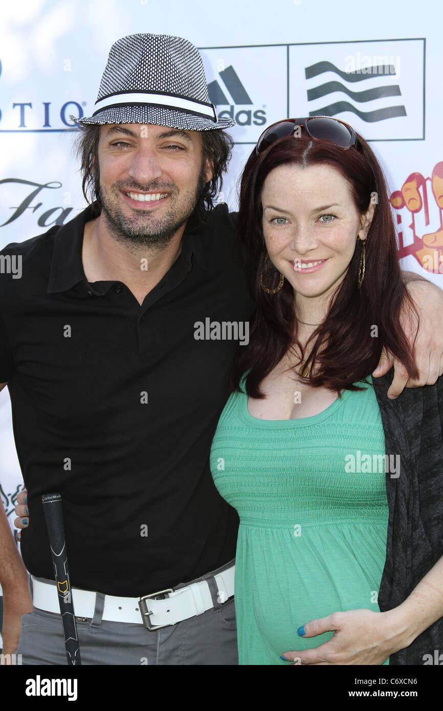 Stephen full annie wersching hi-res stock photography and images - Alamy