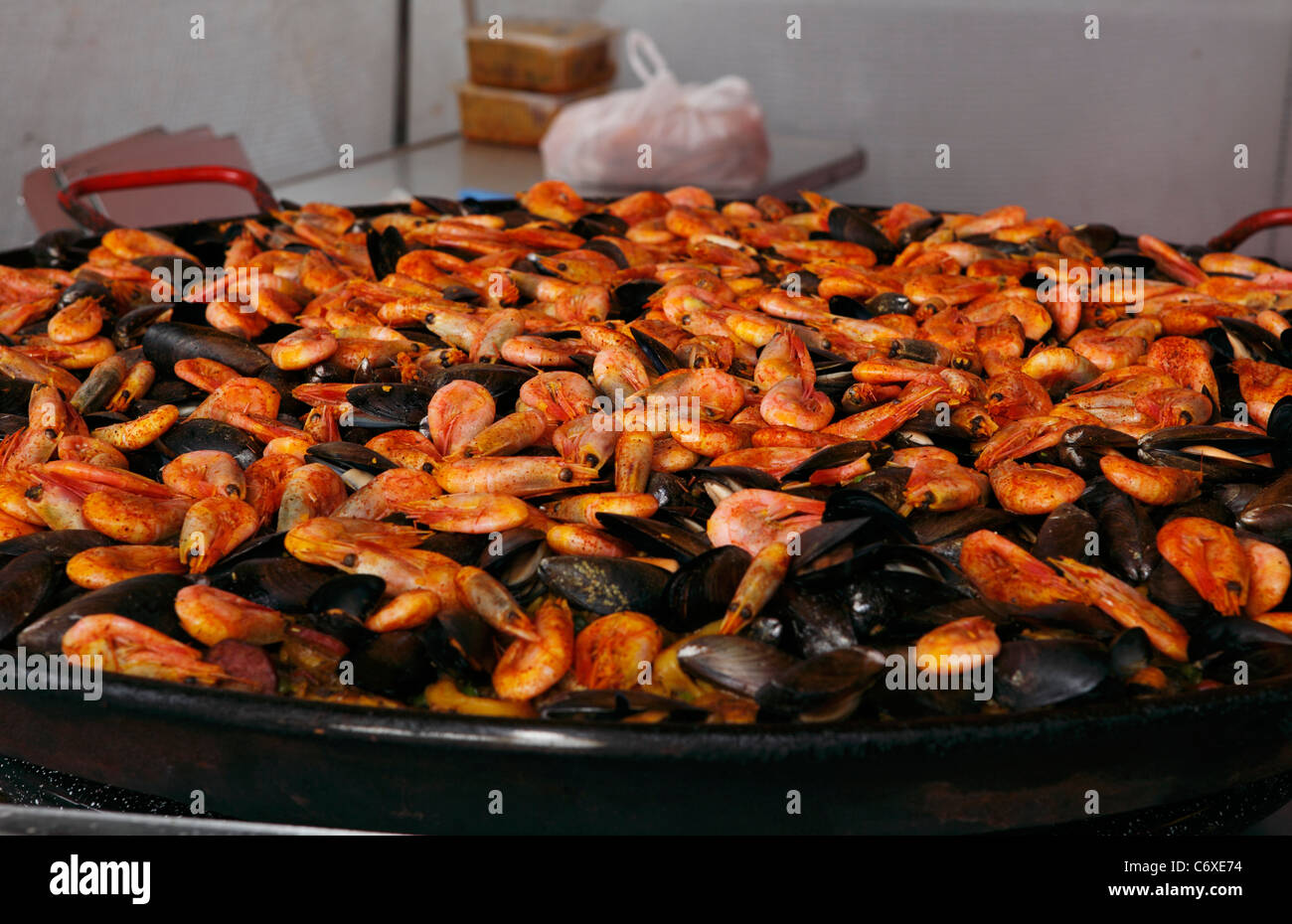 Paella de mer hi-res stock photography and images - Alamy