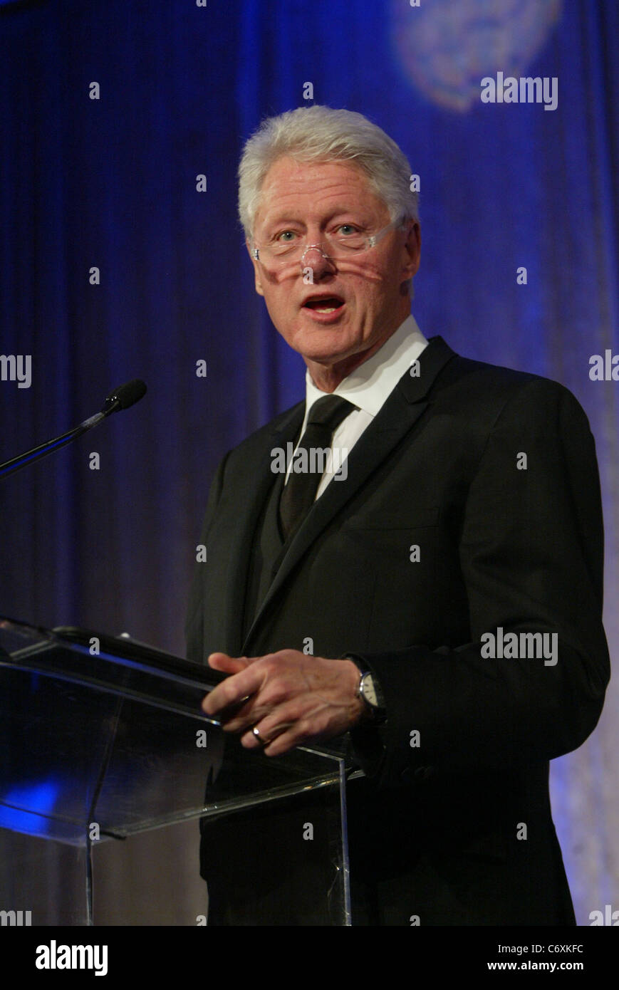President Bill Clinton honored for the Dayton Accords, peace ...