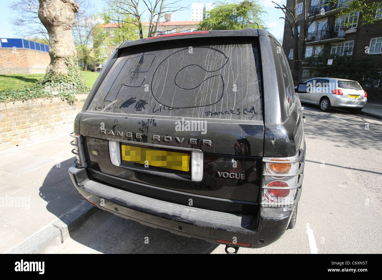Kate Moss' car is the latest victim of the Icelandic volcanic eruption ...