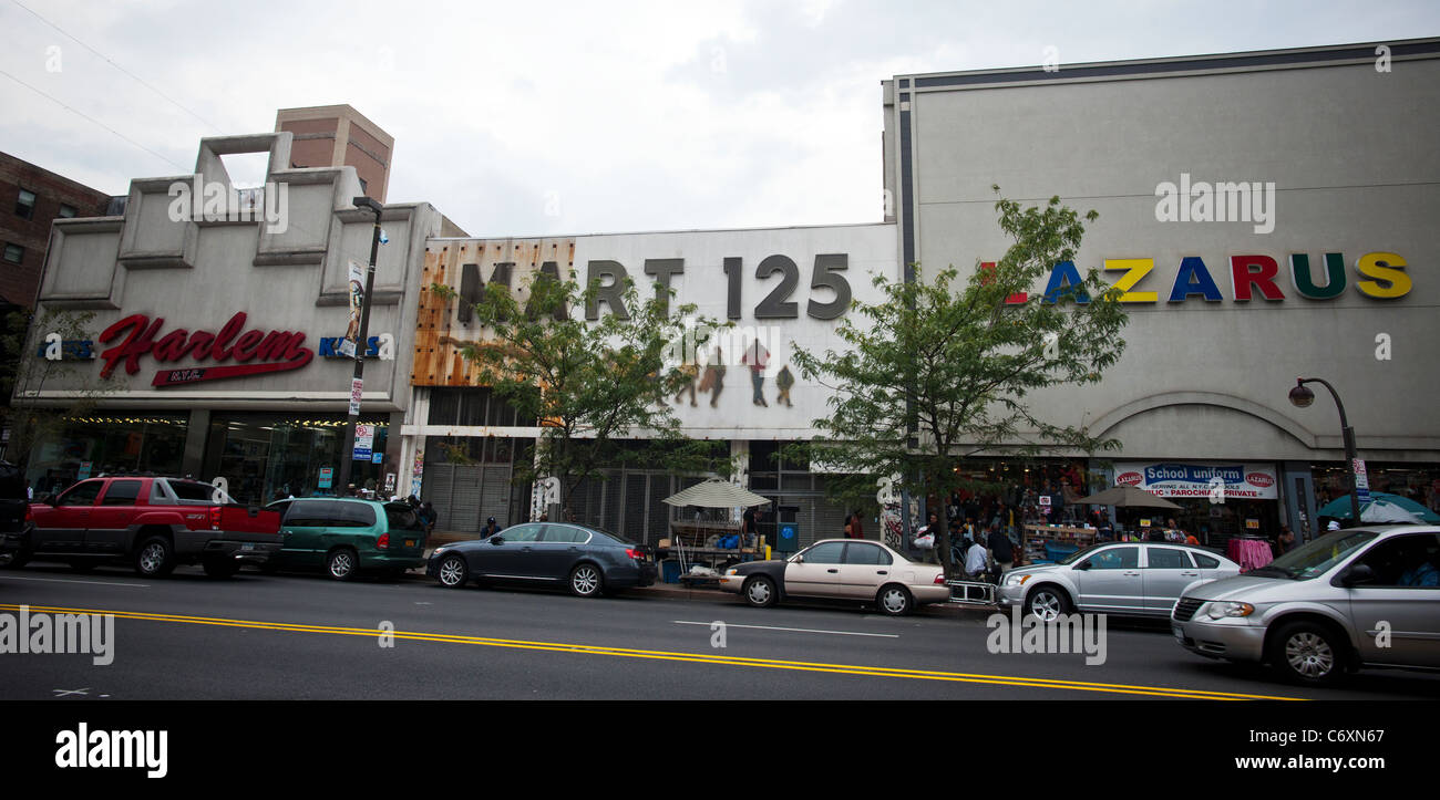 The shuttered Mart 125 in Harlem in New York Stock Photo - Alamy