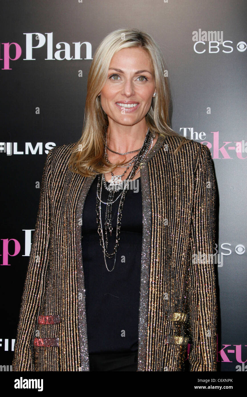Jamie Tisch Los Angeles premiere of 'The Back-Up Plan' held at Regency ...