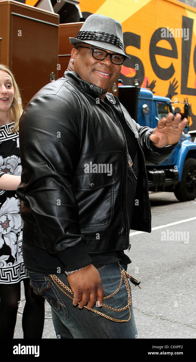 Michael Lynche, outside Ed Sullivan Theatre for the 'Late Show With ...