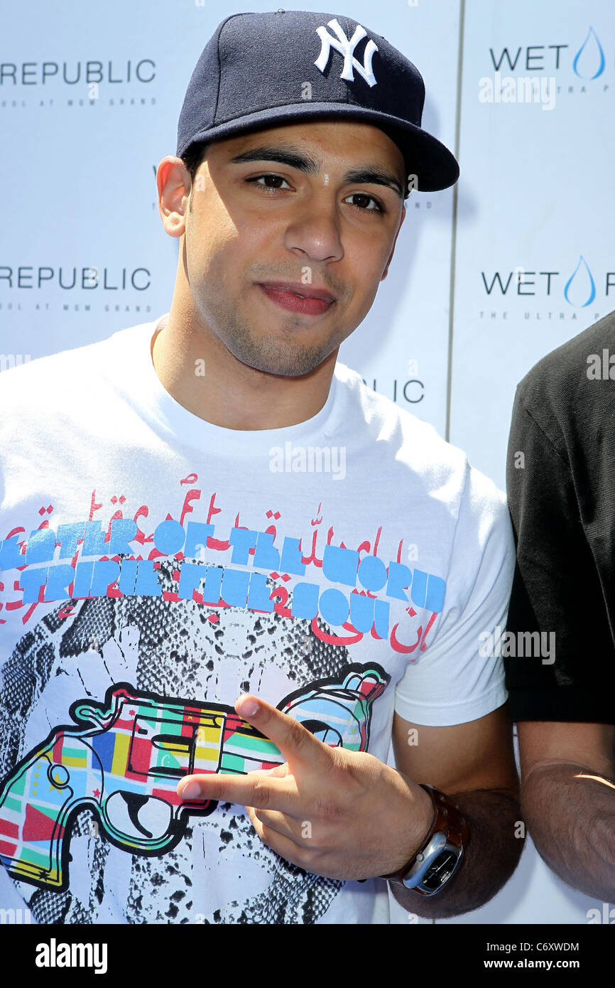 HBO's 'How To Make It In America' star Victor Rasuk at Wet Republic ...