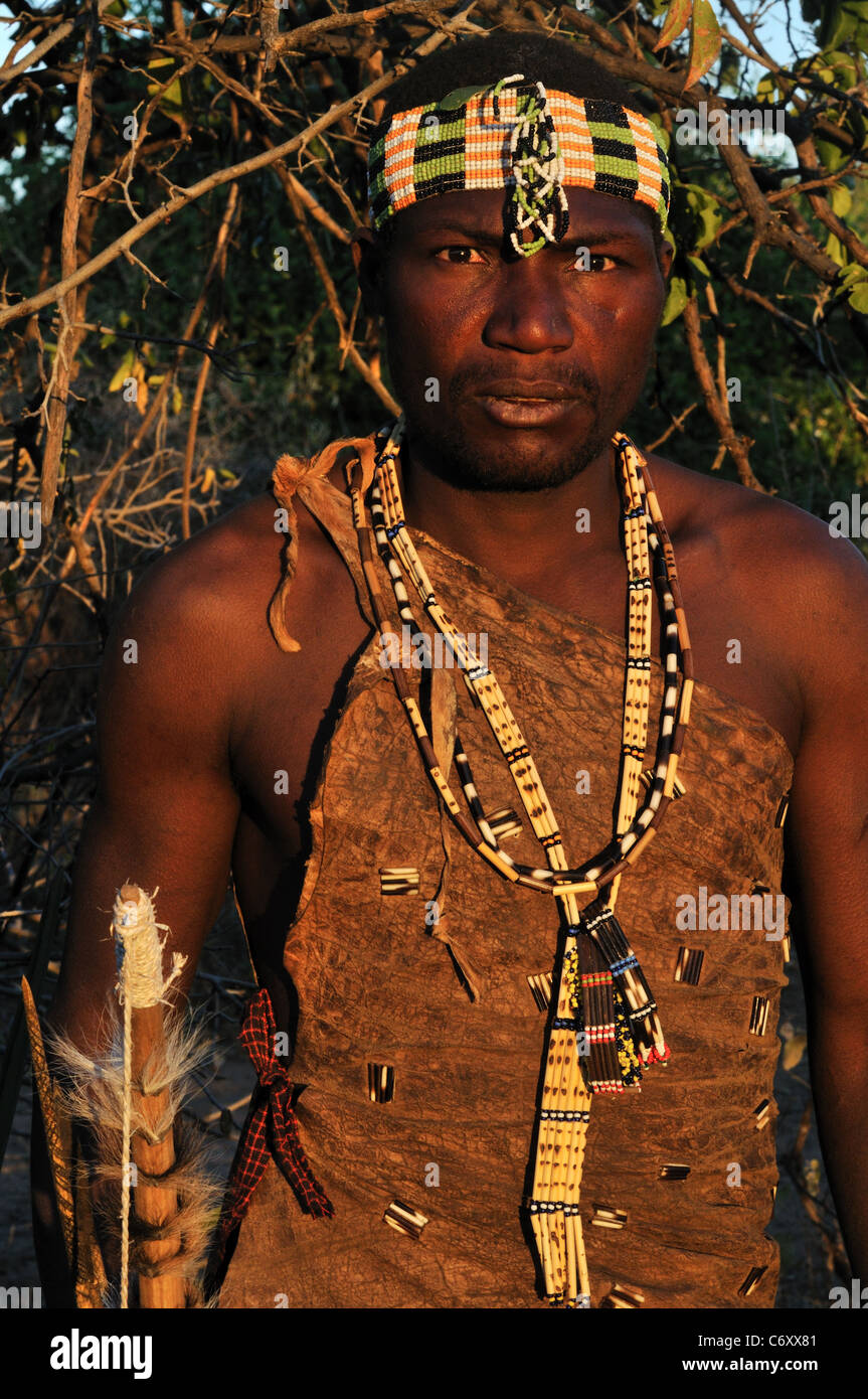 Hadzabe tanzania hi-res stock photography and images - Alamy
