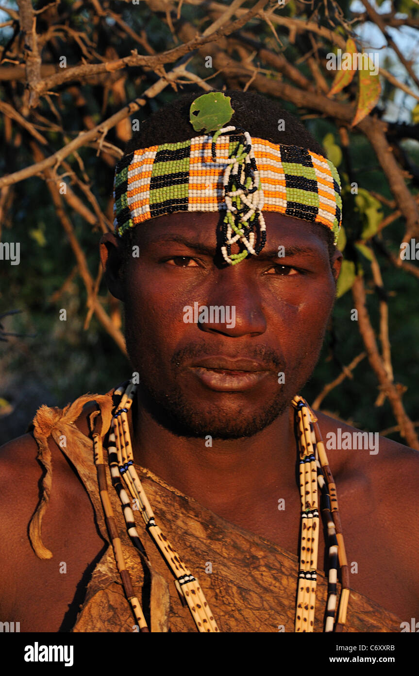 Hadzabe tribe in tanzania hi-res stock photography and images - Alamy