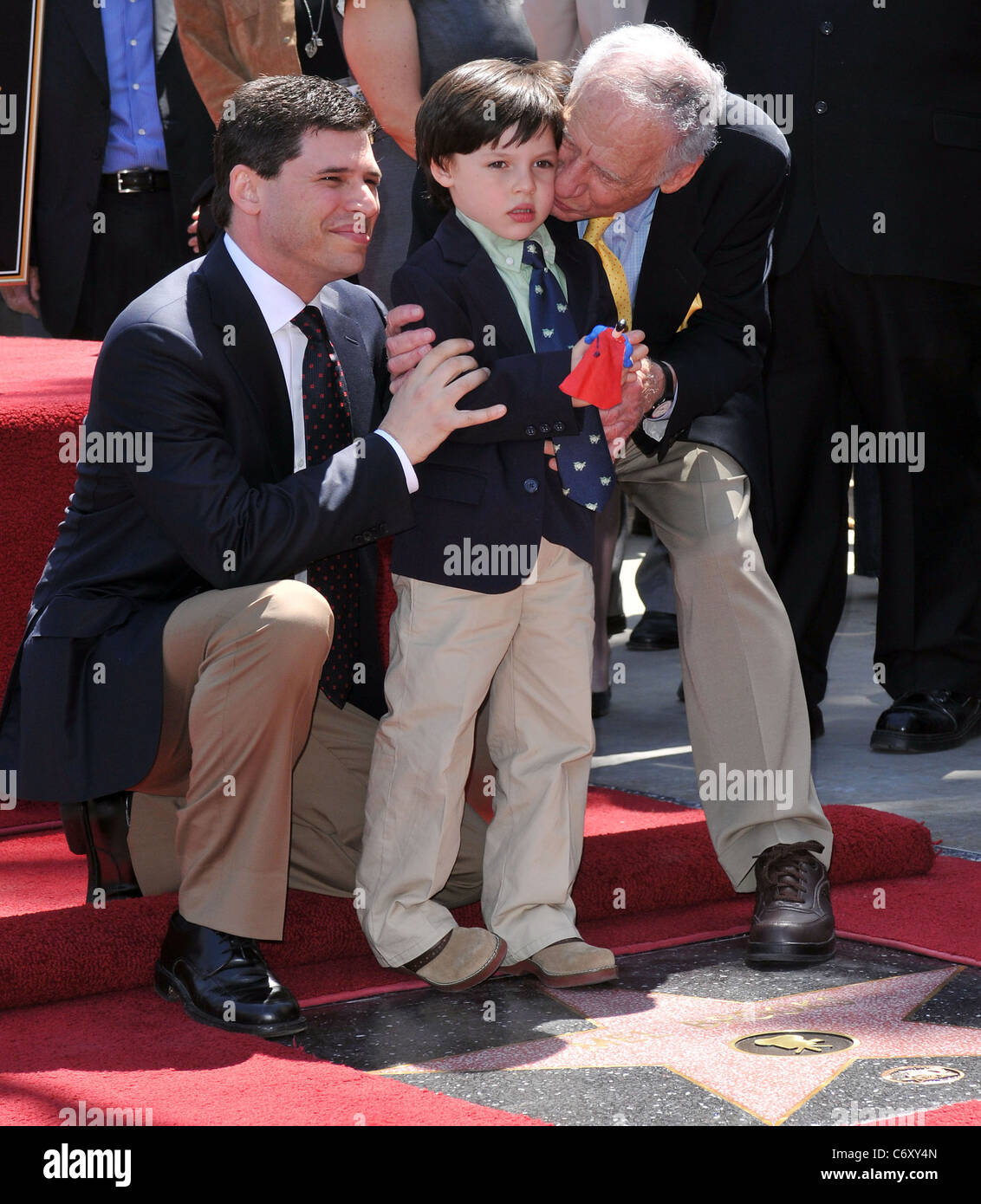 Mel Brooks with his grandson and his son Max Mel Brooks is honoured ...