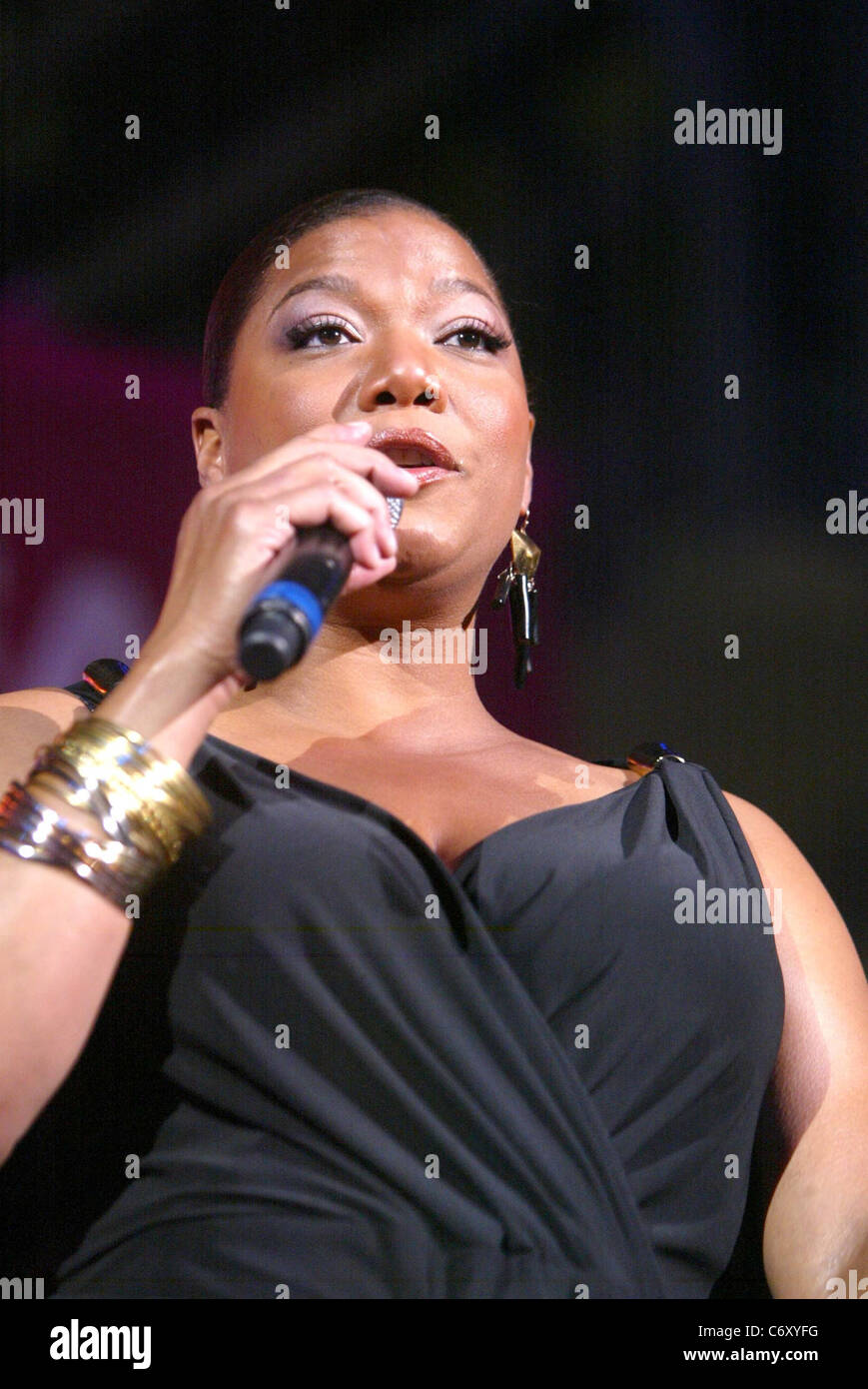 Queen Latifah hosts Fight For Children's Annual School Night Gala which ...