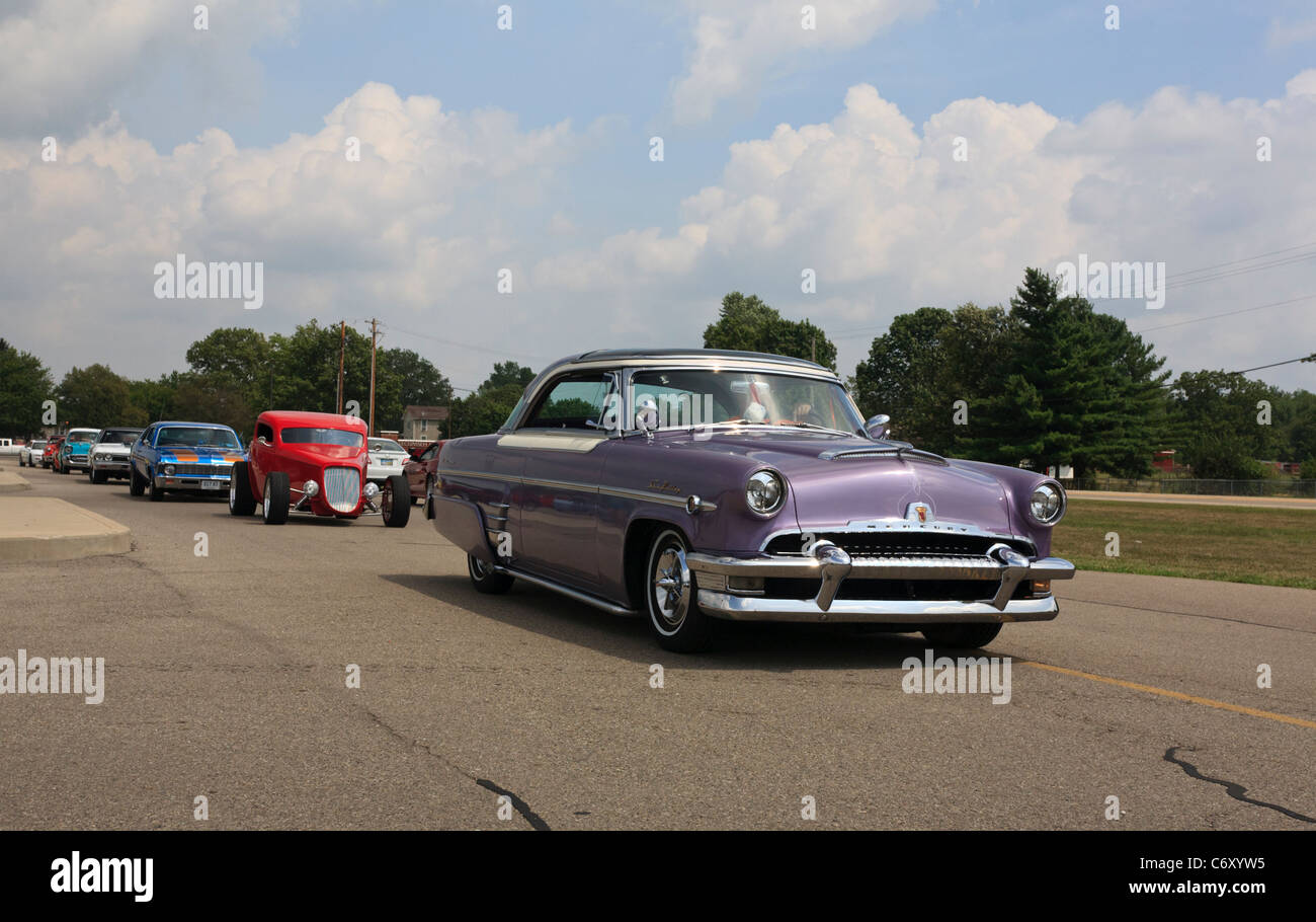 Mercury Sun Valley automobile on the road Stock Photo - Alamy