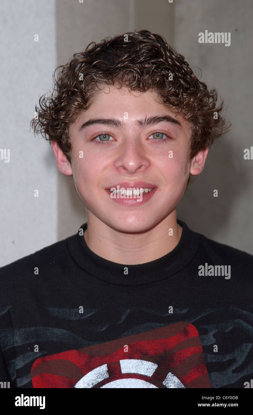 Ryan Ochoa Lollipop Theatre 2nd Annual Game Day at Nickelodeon ...
