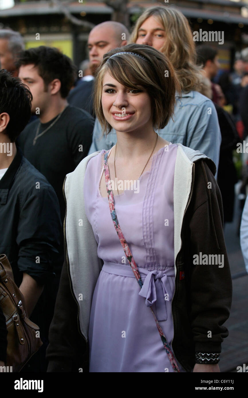 Siobhan magnus hi-res stock photography and images - Alamy