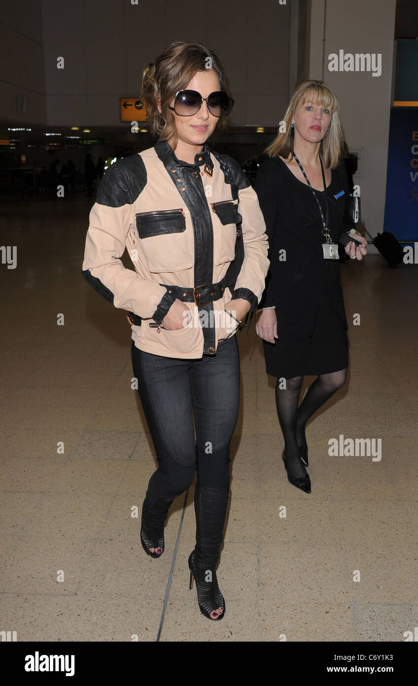 Back dublin airport hi-res stock photography and images - Alamy