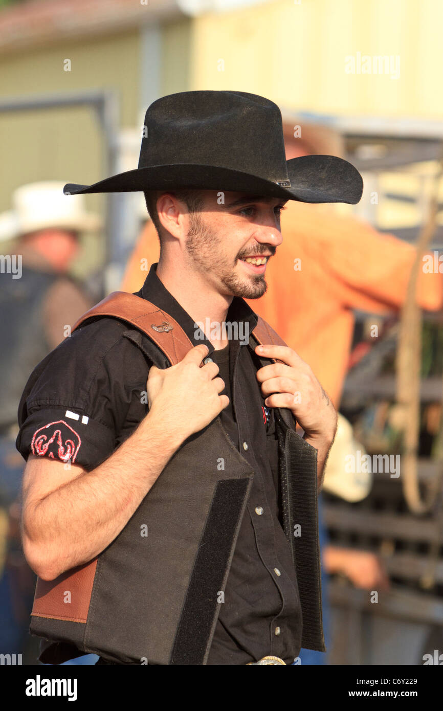 Rodeo clothing hi-res stock photography and images - Alamy