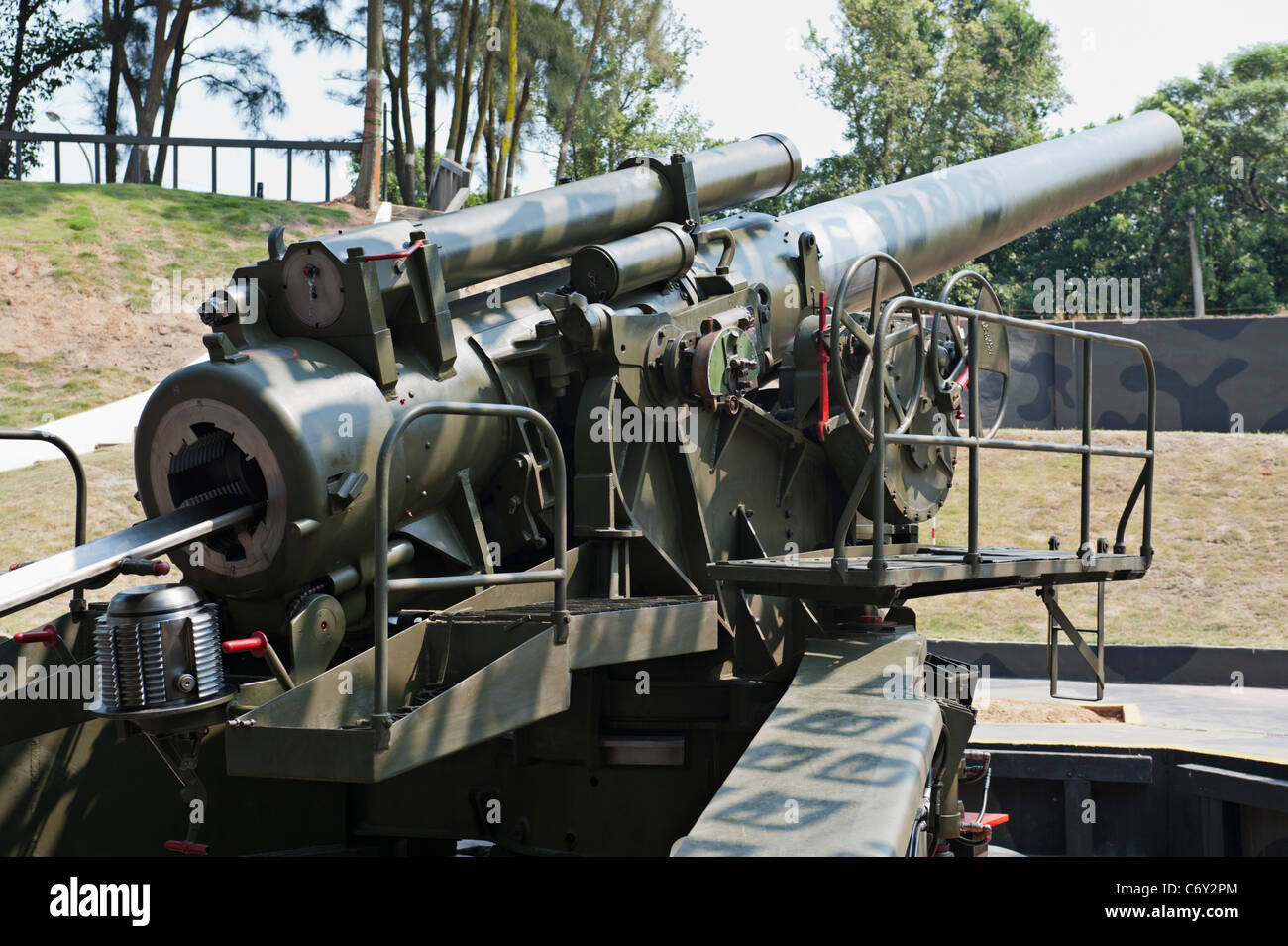 M1 240 mm Howitzer Cannon, Black Dragon, during a military drill ...