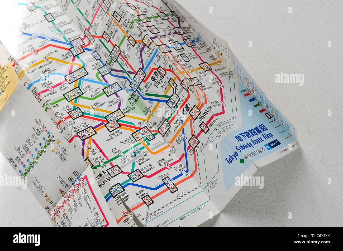 Tokyo subway map hi-res stock photography and images - Alamy