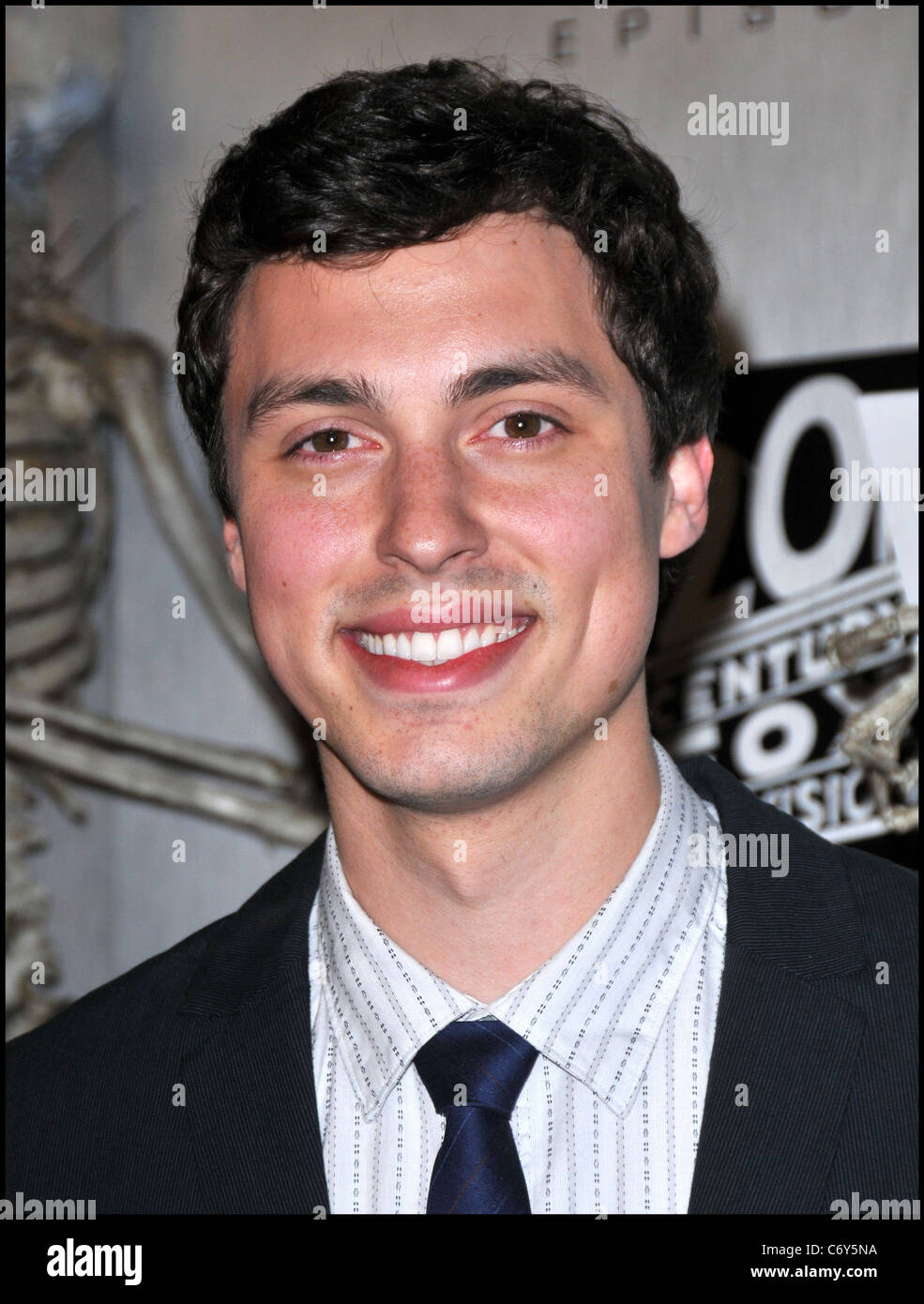 John Francis Daley Fox TV's celebration of 'Bones' 100th episode at 650 ...