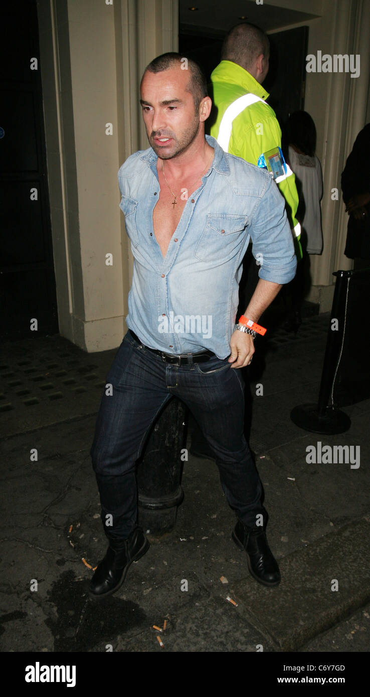 Pineapple Studios' Louis Spence shows off some dance moves in the ...