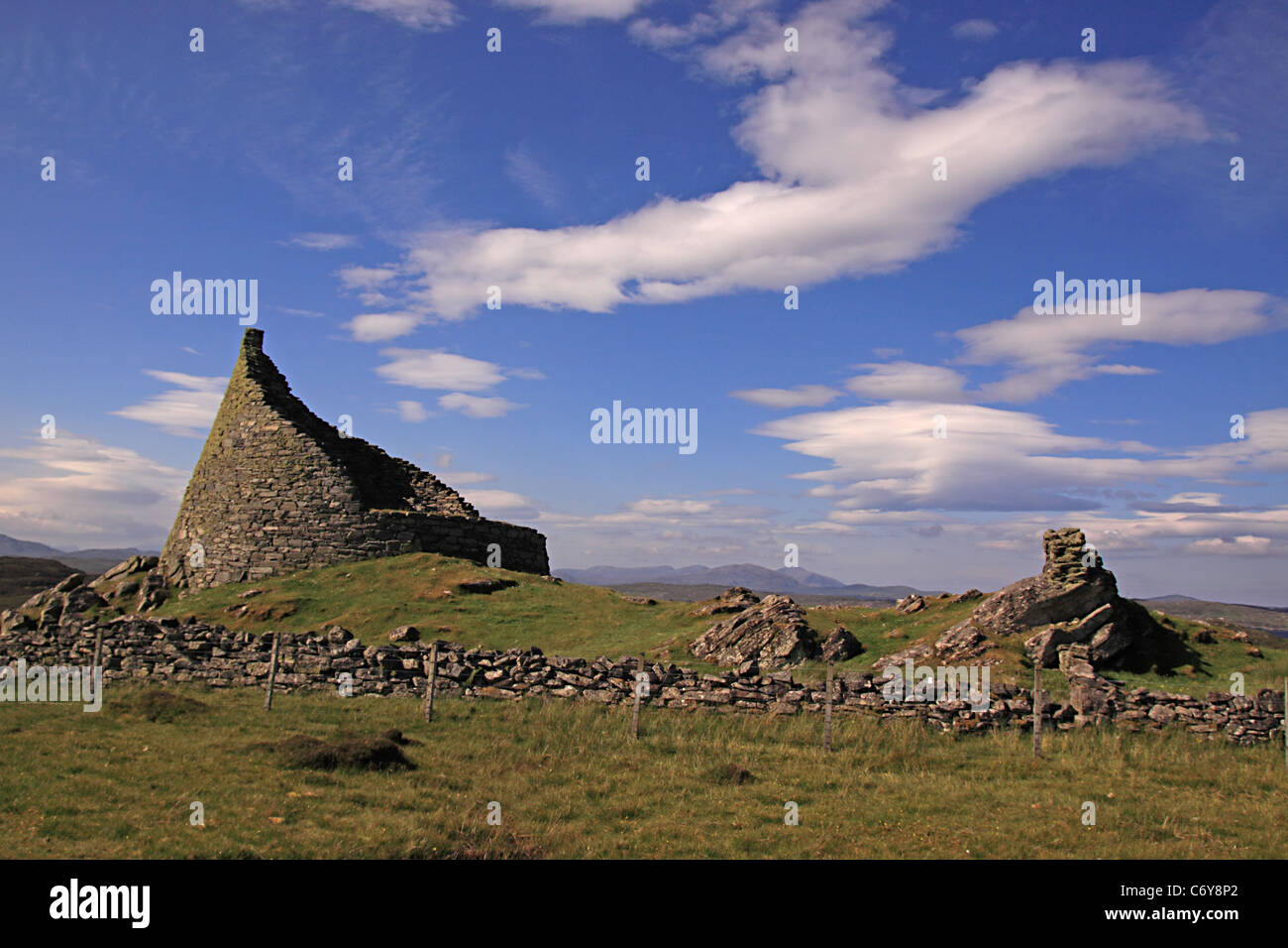 Carloway broch scotland hi-res stock photography and images - Alamy