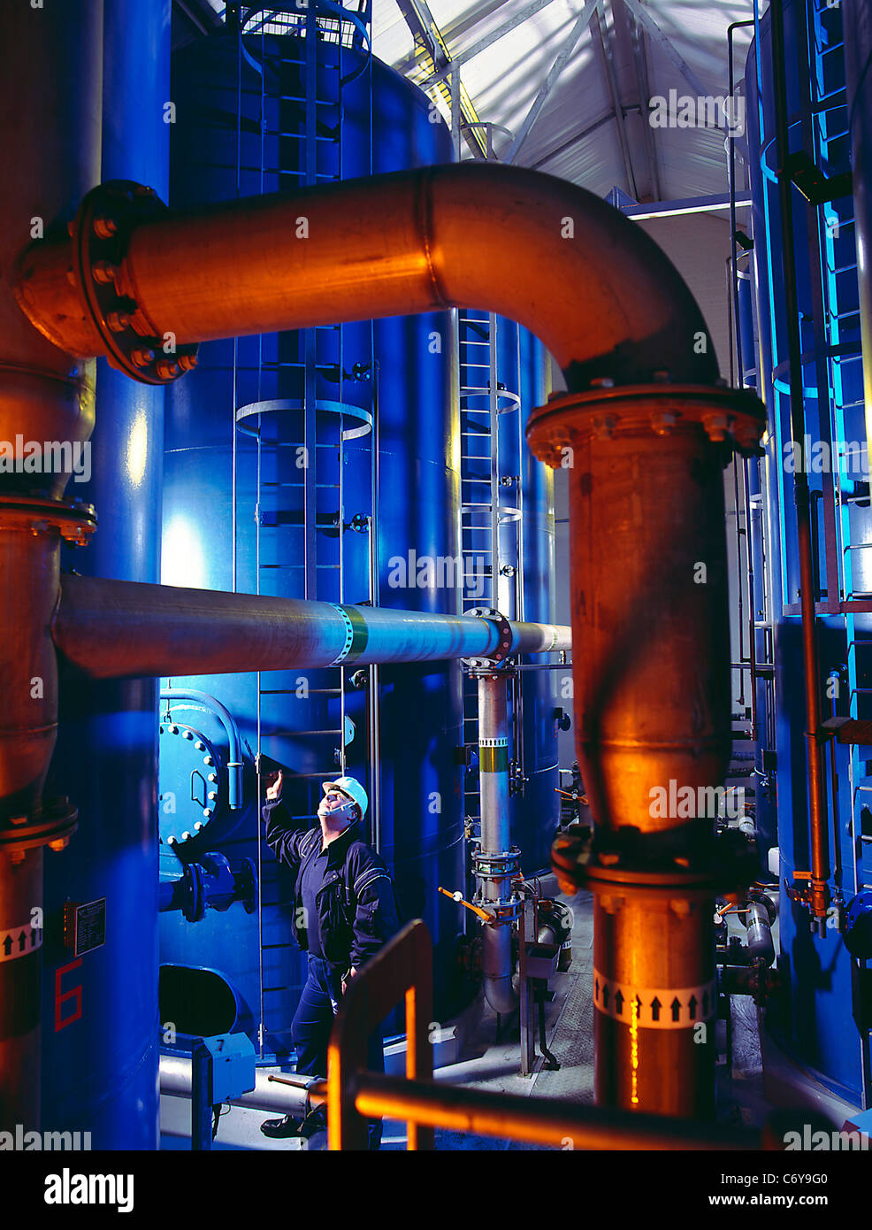 Water flows pipe hi-res stock photography and images - Alamy