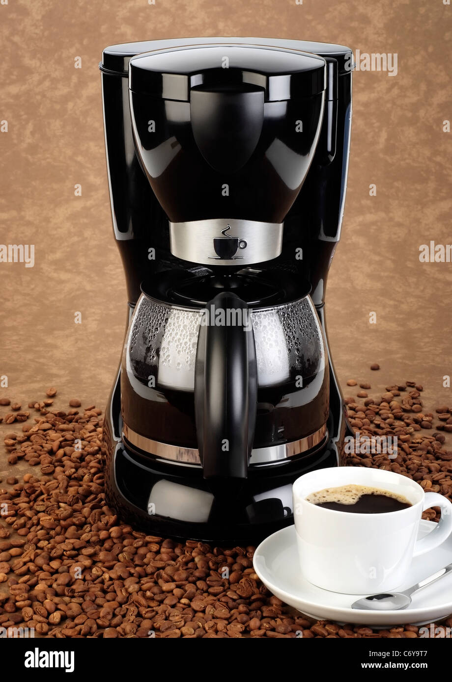 Coffee maker,cup and beans Stock Photo - Alamy