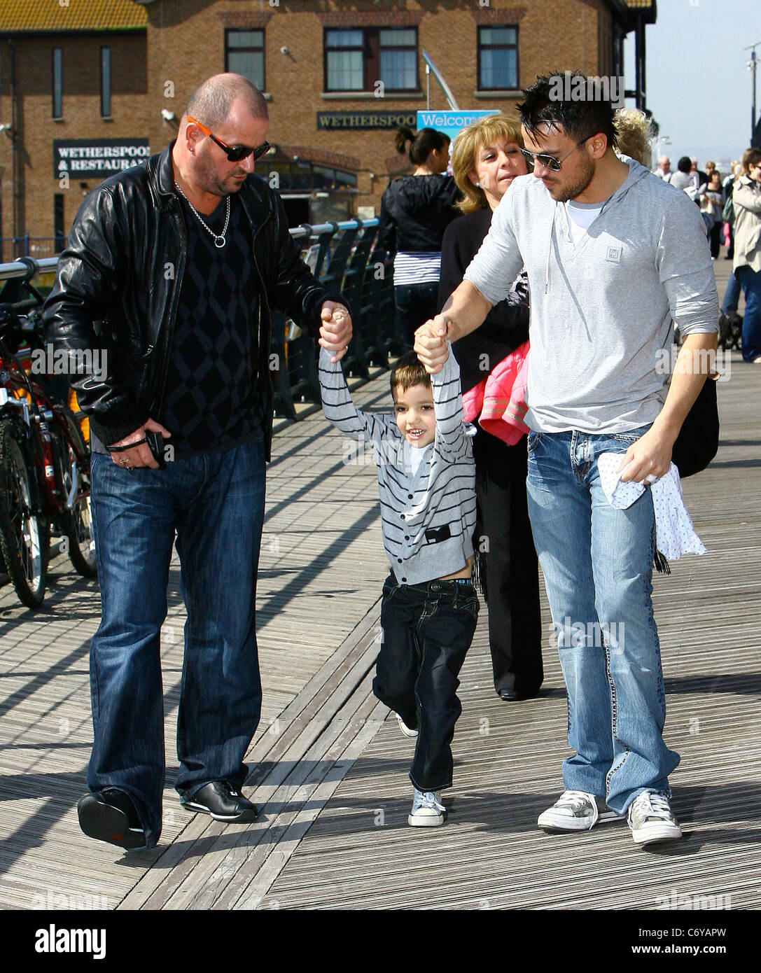 Peter and chris andre hi-res stock photography and images - Alamy