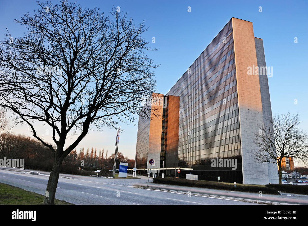 Building building complex office building office building office ...