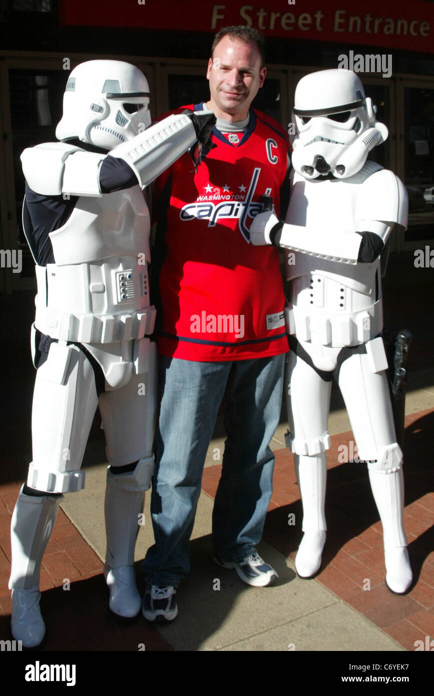 Darth vader star wars in concert hi-res stock photography and images ...