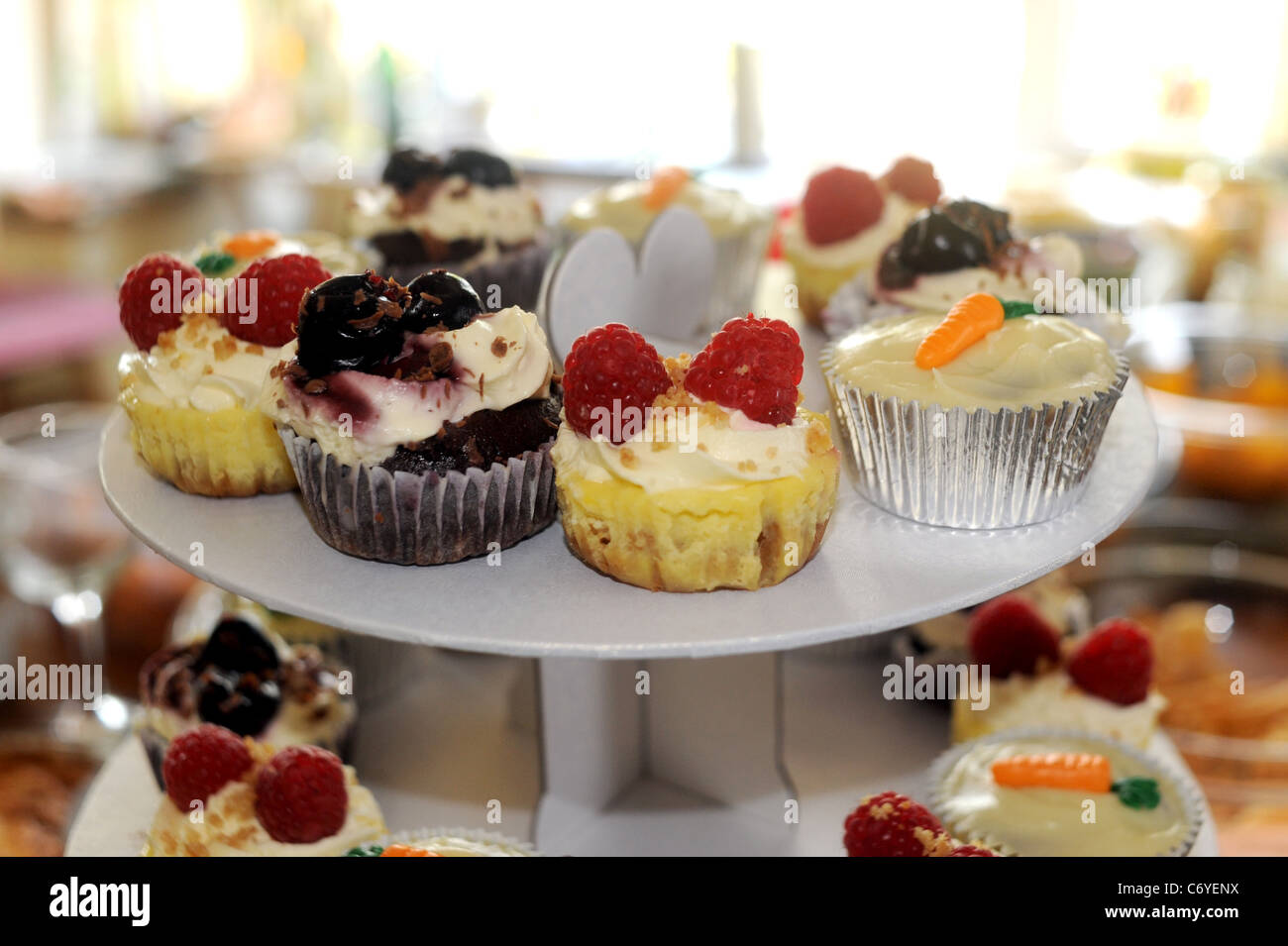 Cakes uk hi-res stock photography and images - Alamy
