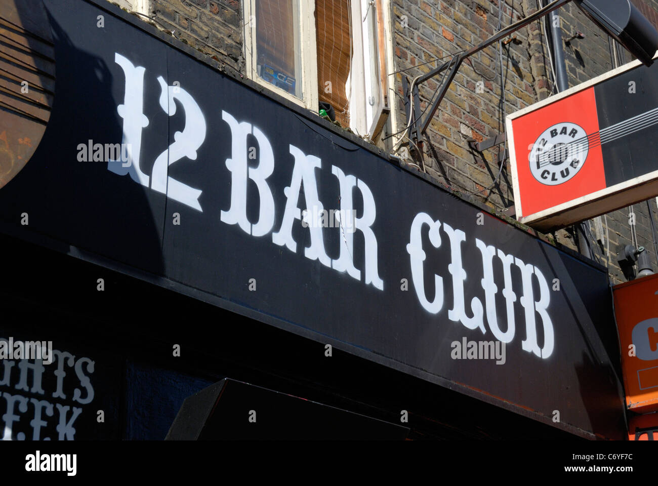 12 bar club hi-res stock photography and images - Alamy