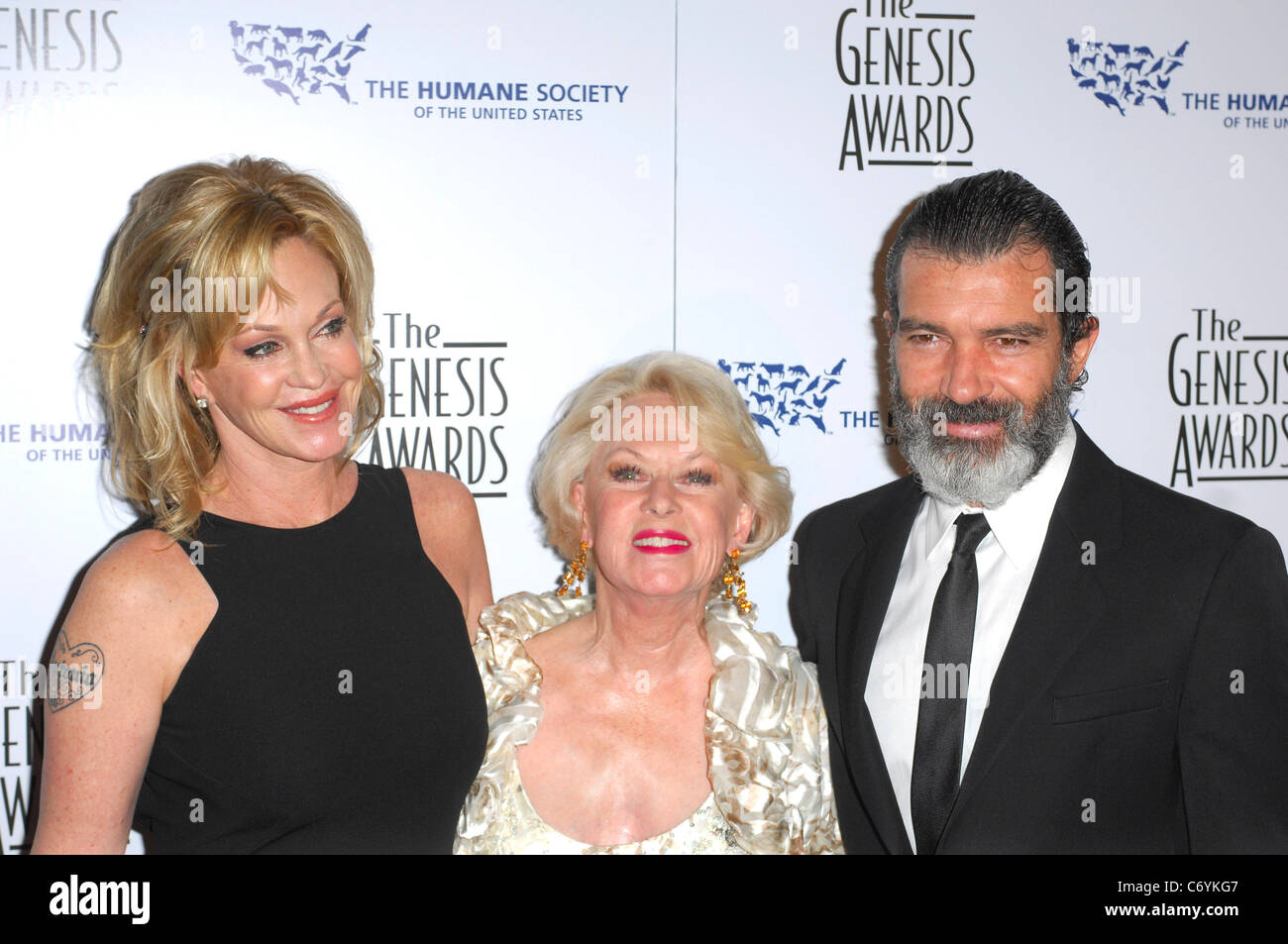 Melanie griffith and tippi hedren hi-res stock photography and images ...