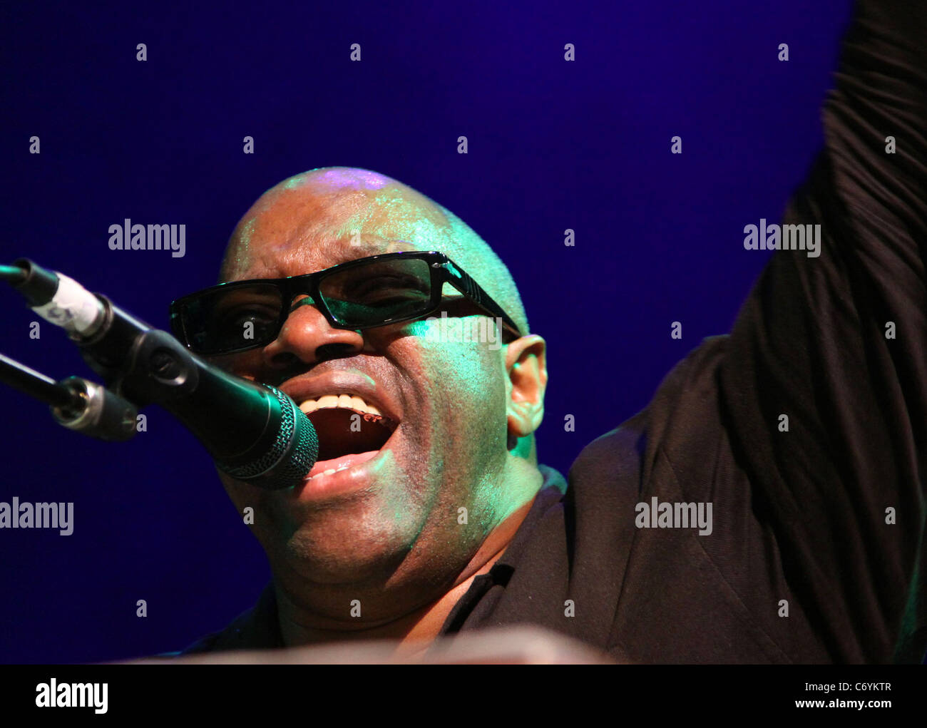 Ellis Hall Unity For Peace Benefit Concert World Tour held at The House ...