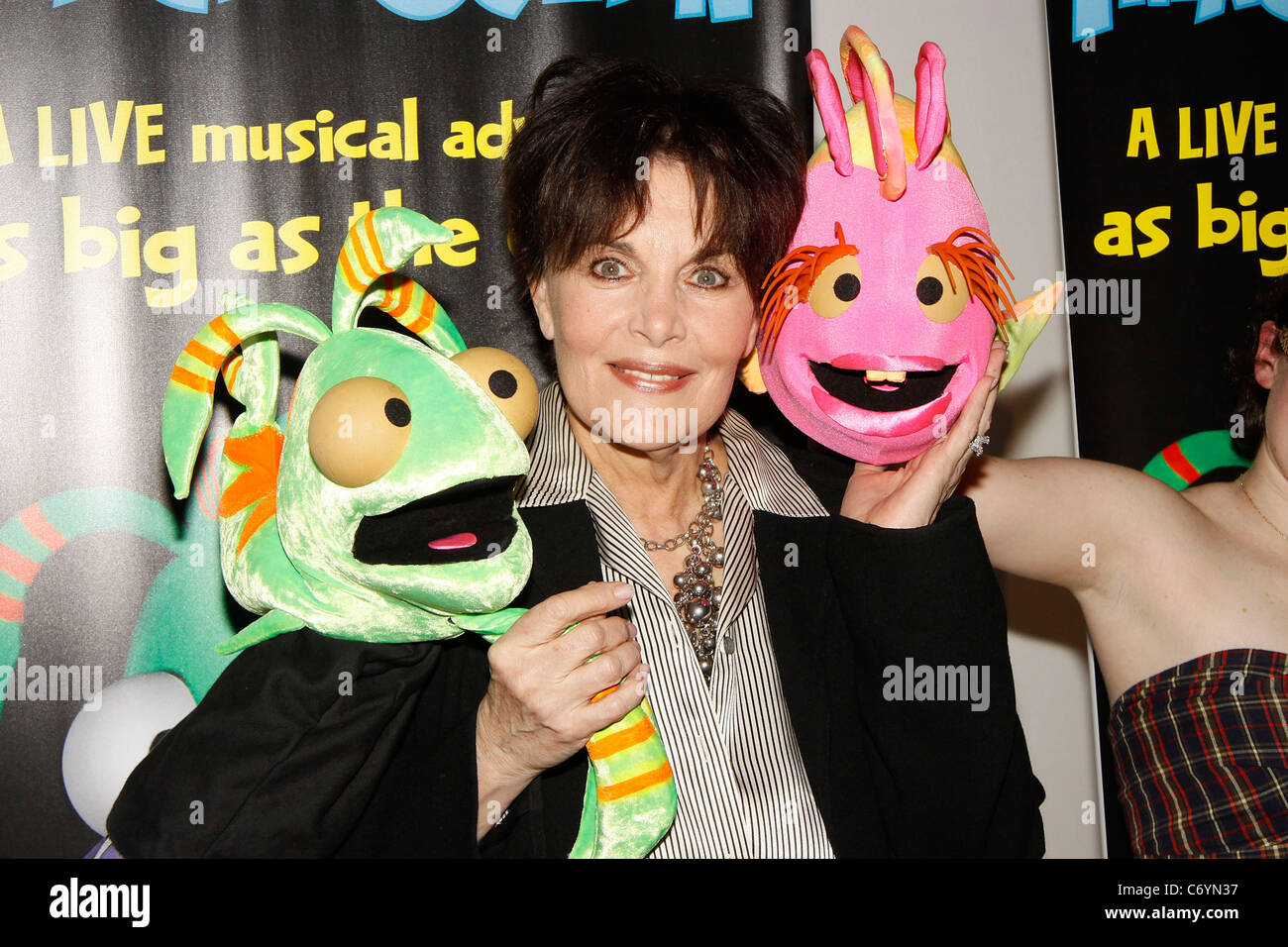 Dorsel, Linda Dano, and Bubbles Opening Night of 'John Tartagliaâ€™s ...