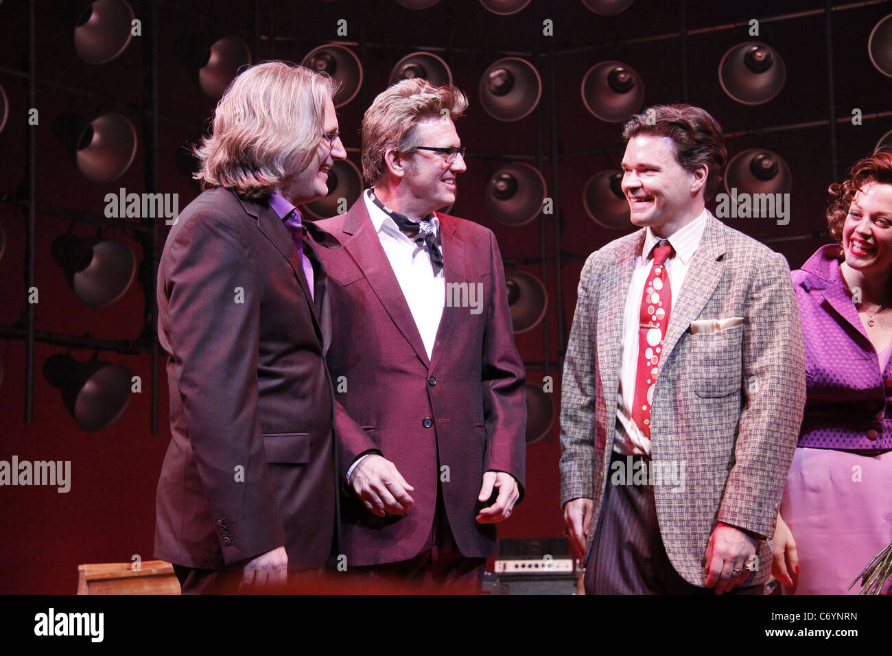 Eric Schaeffer, Floyd Mutrux, Hunter Foster, Elizabeth Stanley on stage ...
