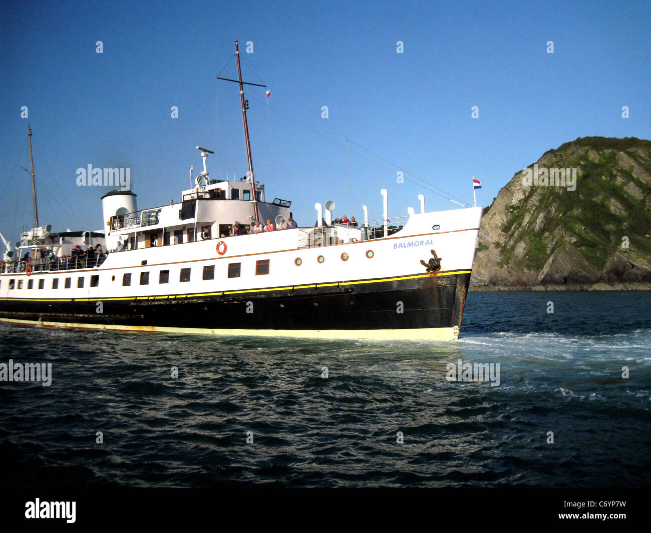 ILFRACOMBE HARBOUR The ferry boat "Balmoral" enters the harbour of the ...