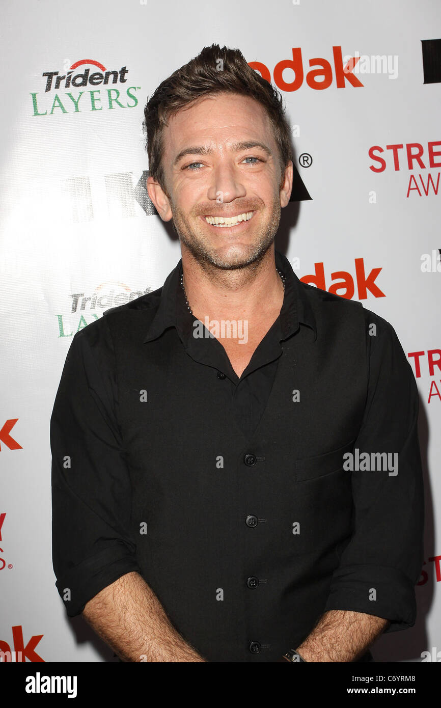 David Faustino 2nd Annual Streamy Awards Arrivals held At The Orpheum ...