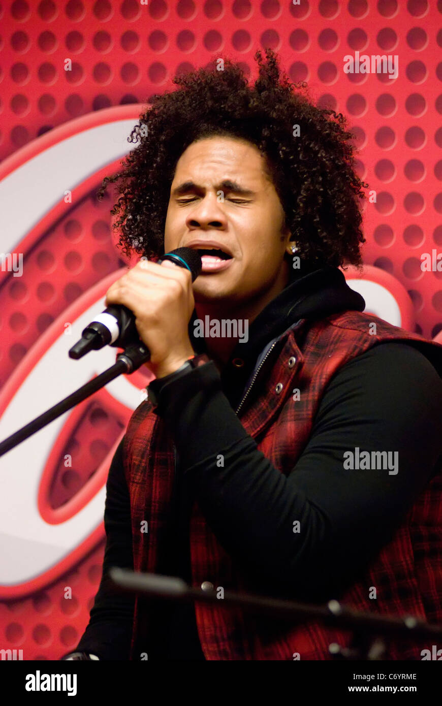 Jaicko Lawrence at the 103.5 KISS FM Coco Cola Lounge Chicago, Illinois ...