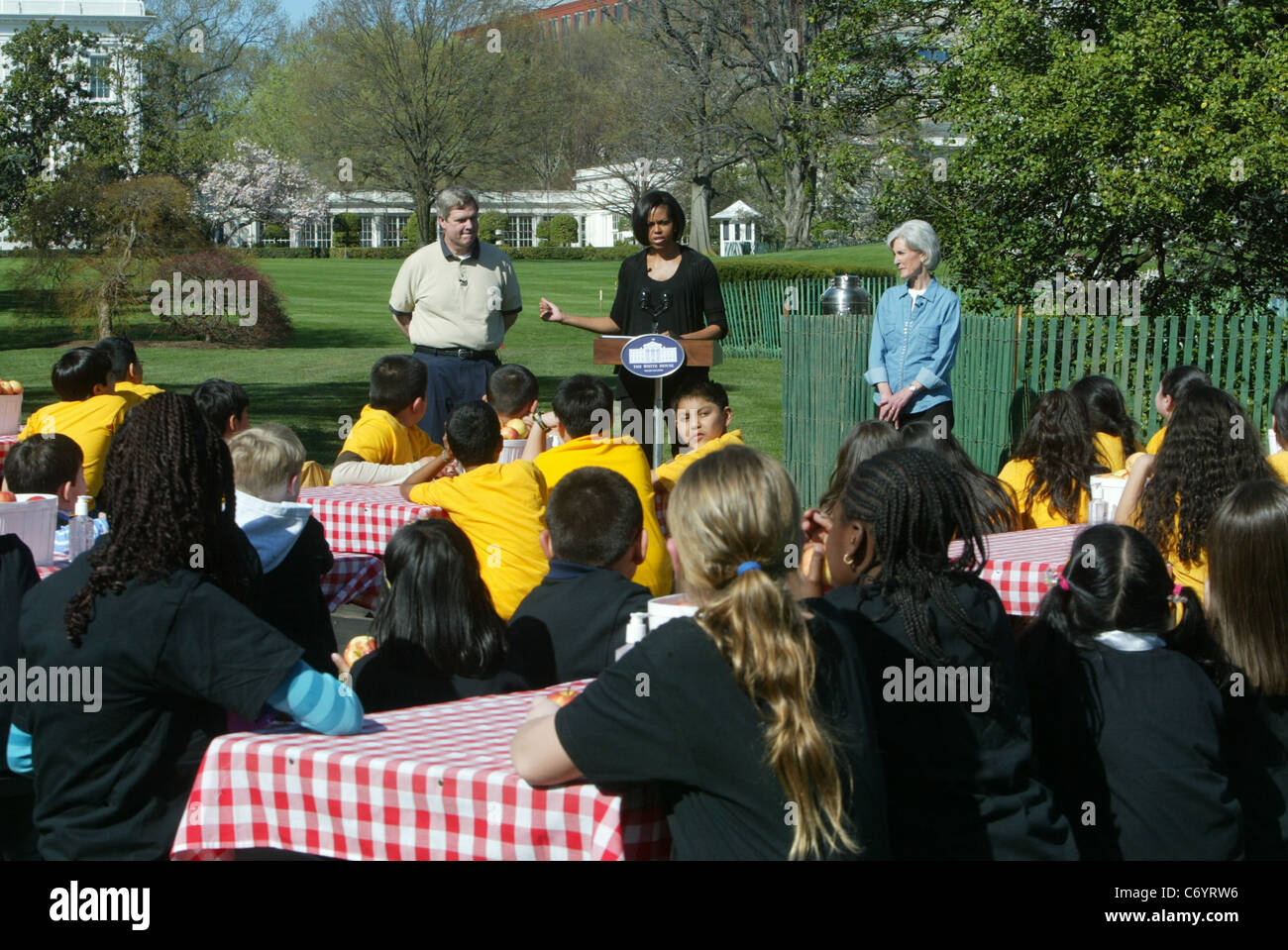 Michelle Obama, Secretary of Agriculture Tom Vilsack and Secretary of ...