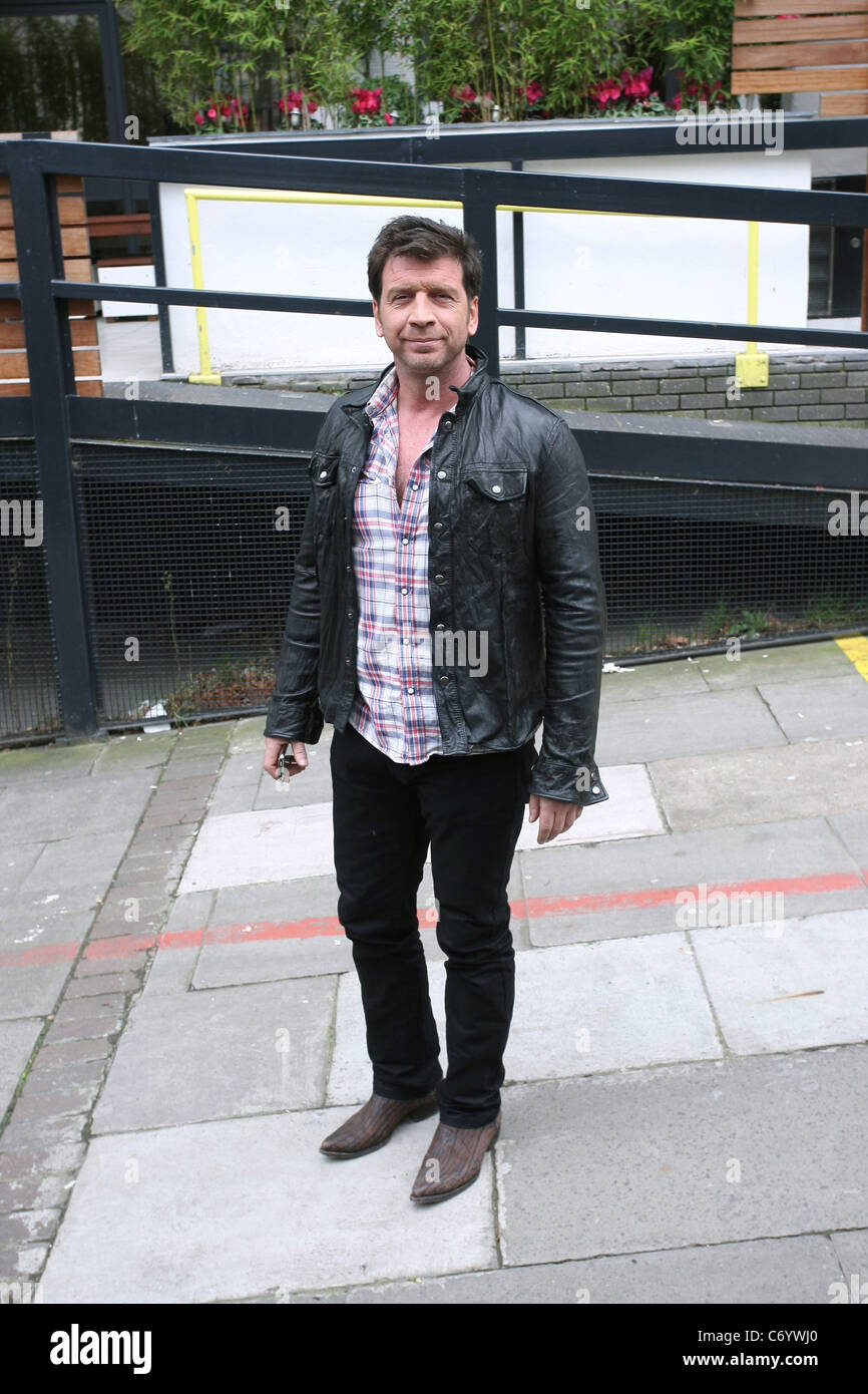 Nick knowles outside the itv studios london hi-res stock photography ...