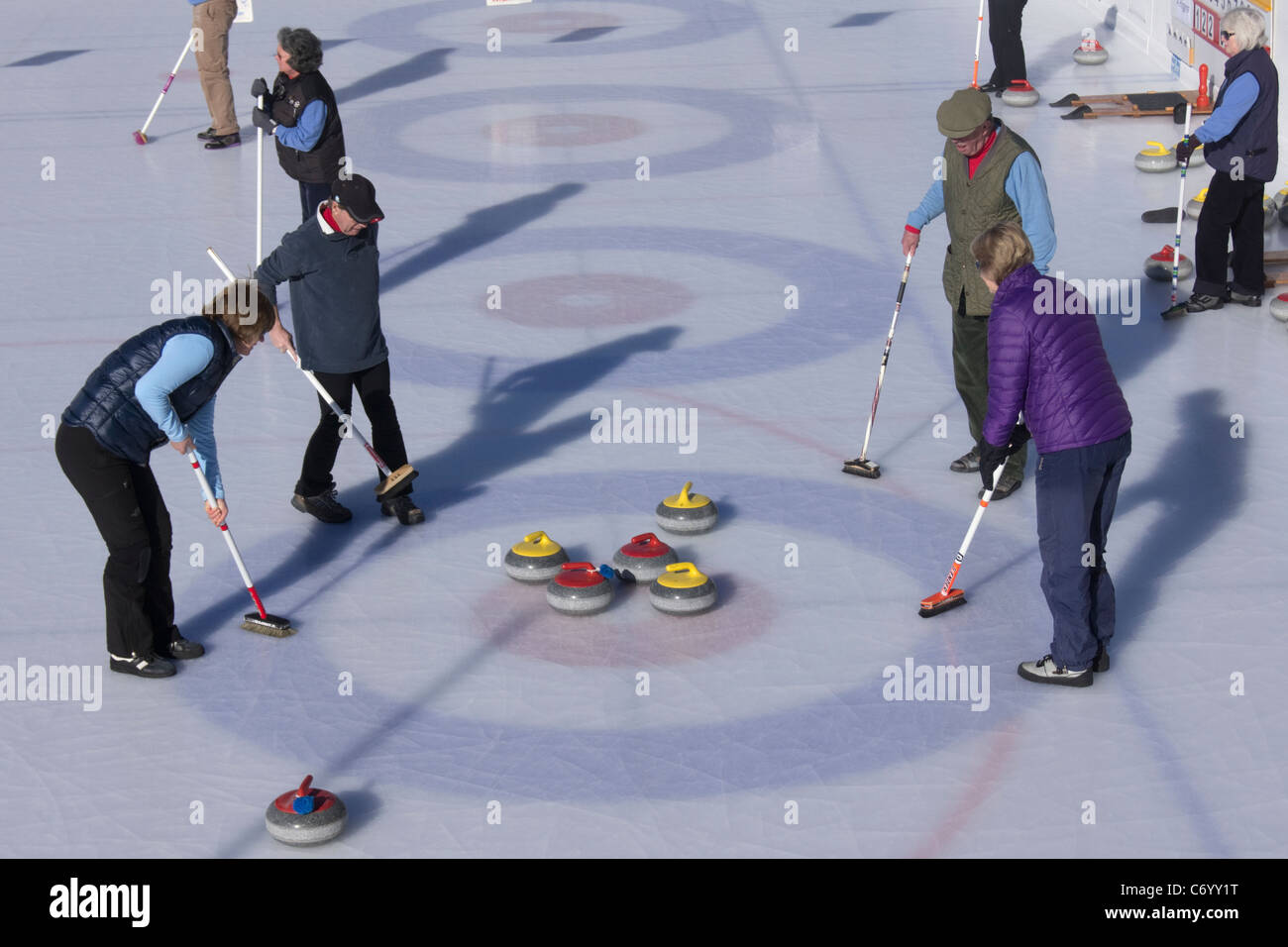 Curling stone hi-res stock photography and images - Alamy