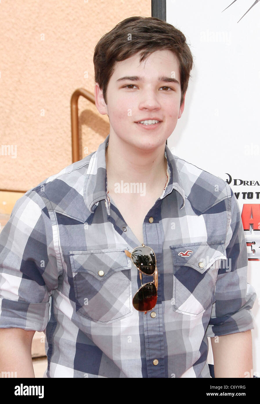 Nathan Kress Los Angeles Premiere of 'How To Train Your Dragon' held at ...