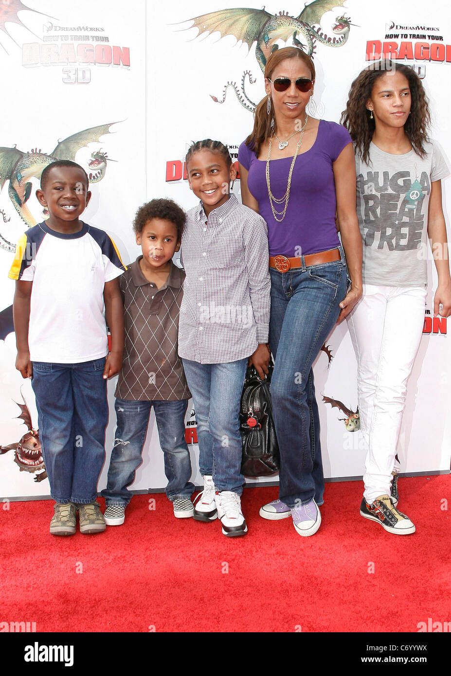 Holly Robinson Peete and family Los Angeles Premiere of 'How To Train ...