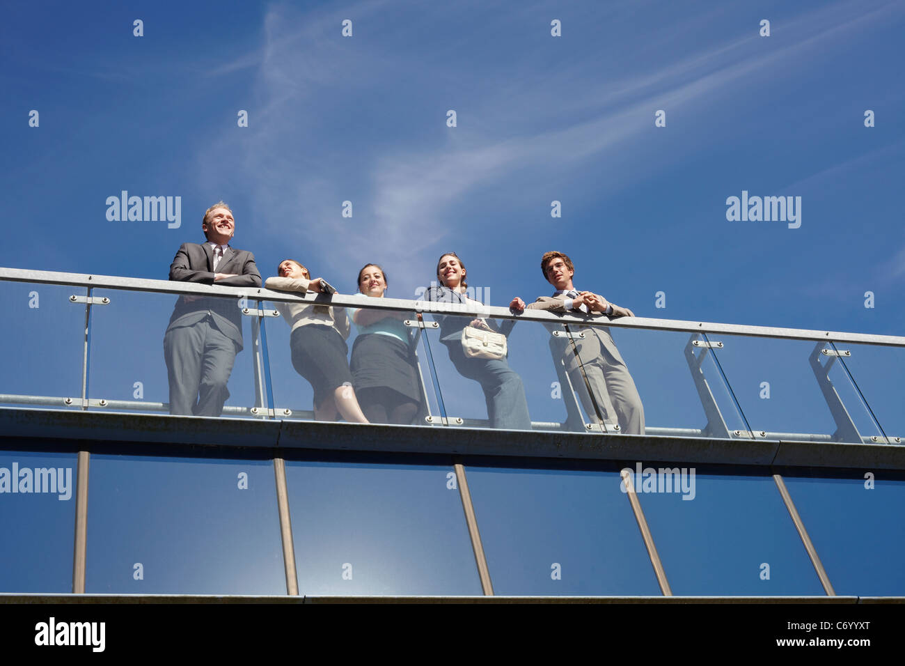 Walkway group of people hi-res stock photography and images - Alamy