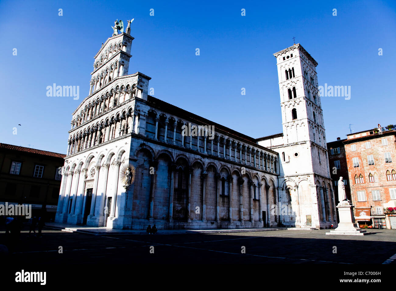 Lucca art hi-res stock photography and images - Alamy
