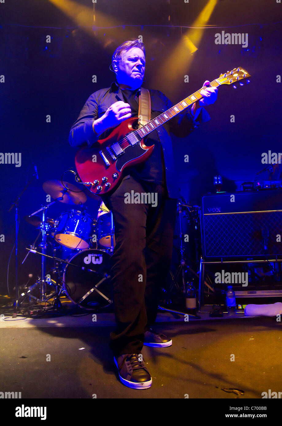 Bernard Sumner of Bad Lieutenant performing at Liverpool Masque ...