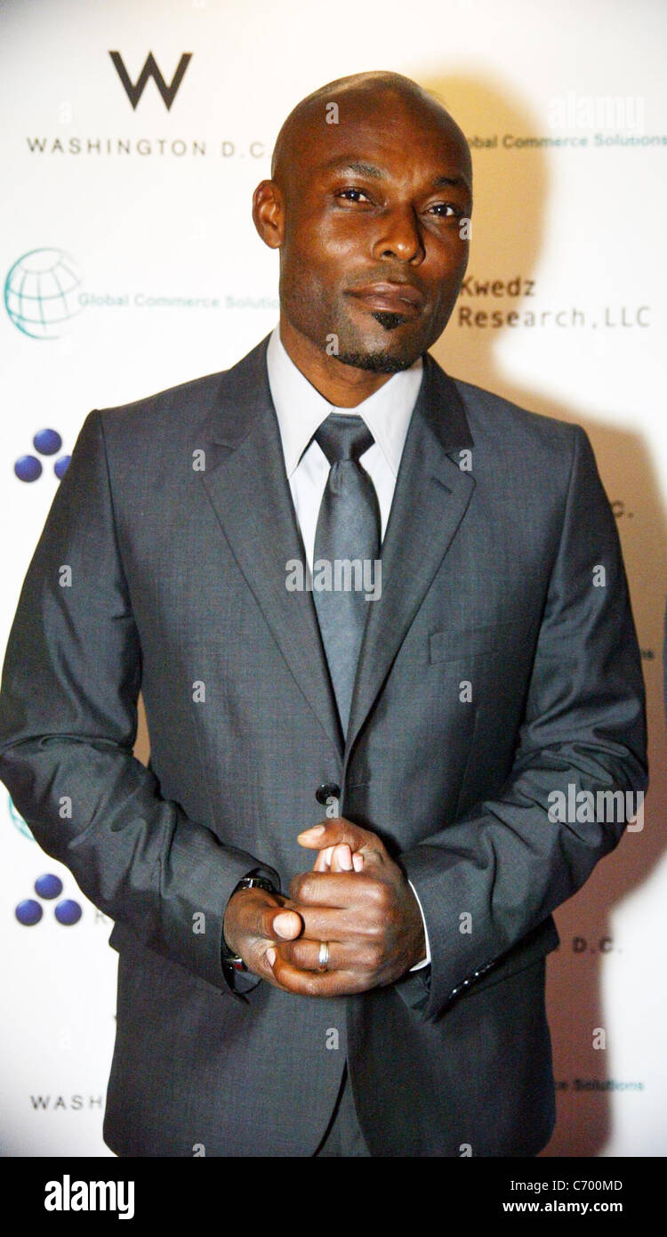 Jimmy Jean-Louis attends To Haiti With Love at the W Hotel Washington ...